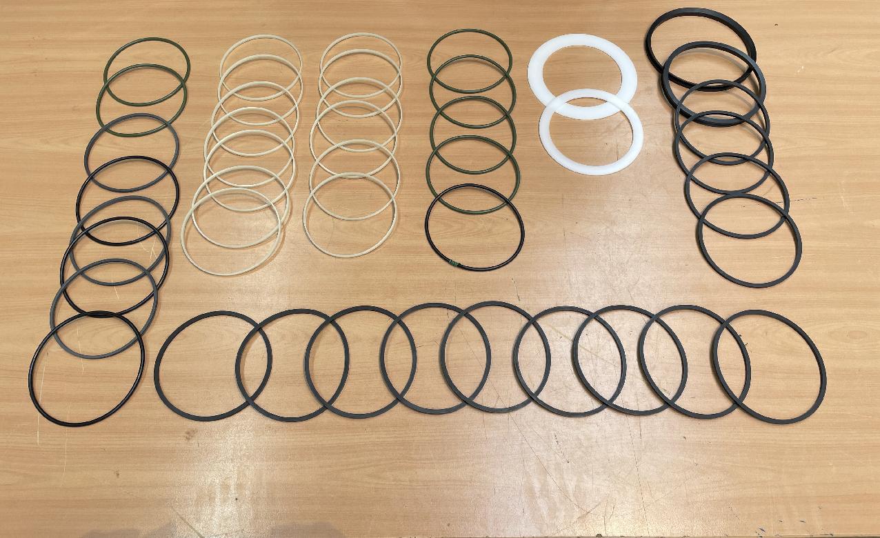 Grove 90021928 - KIT, SEAL